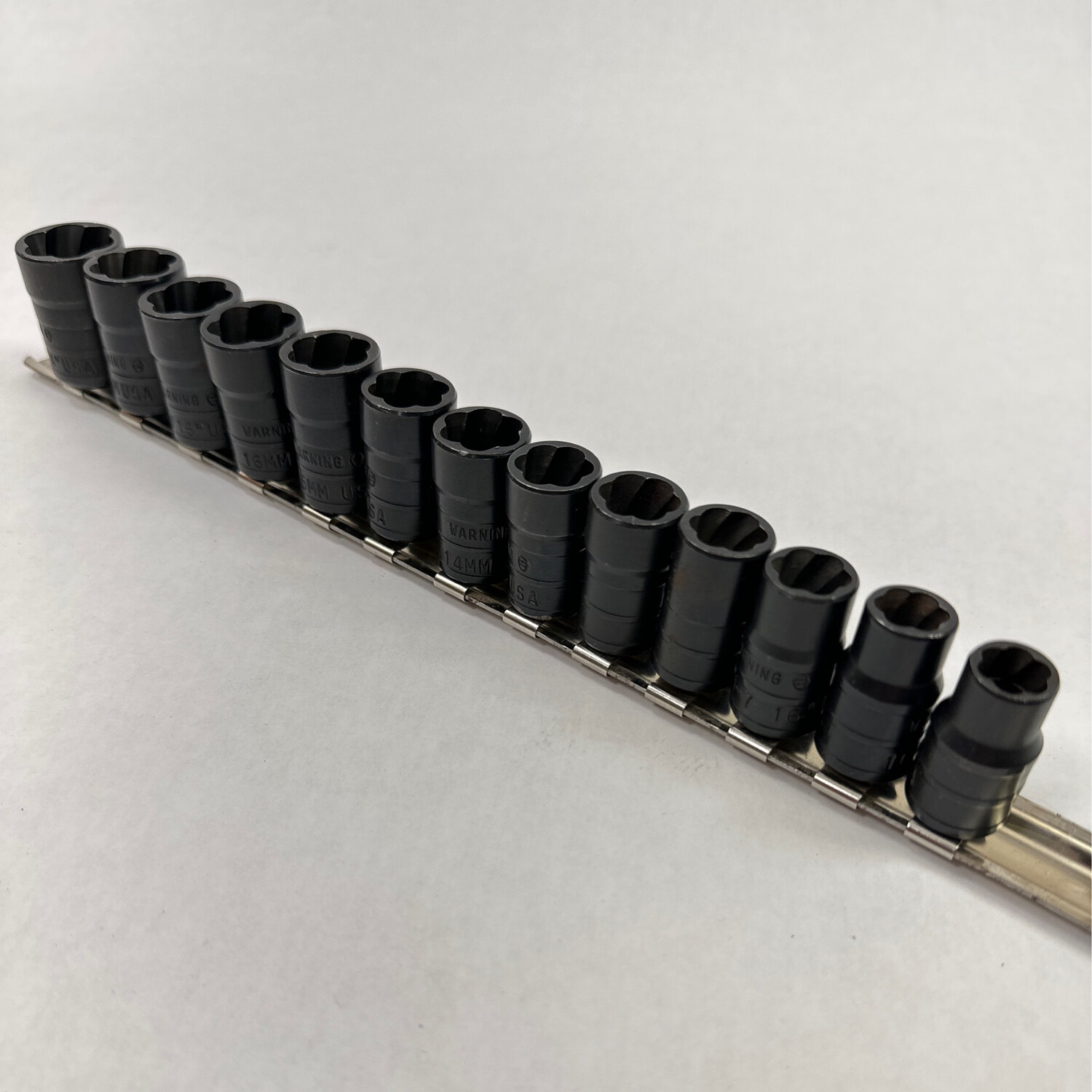 13 Piece 3/8 Drive Turbo Socket Sae/ Metric Set - Shop - Tool Swapper