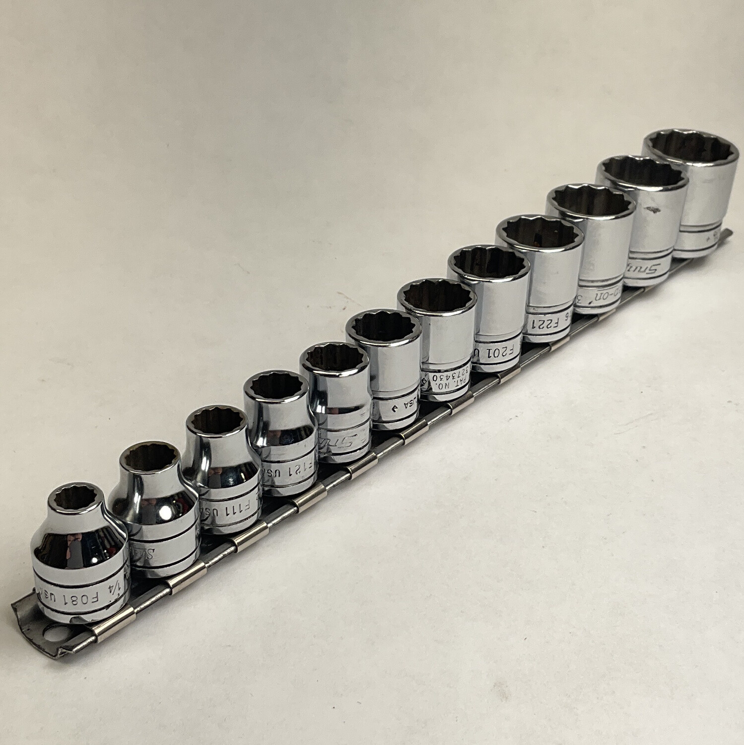 Snap On 12pc 3/8" Drive 12-Point SAE Flank Drive Shallow Socket Set ((1 ...
