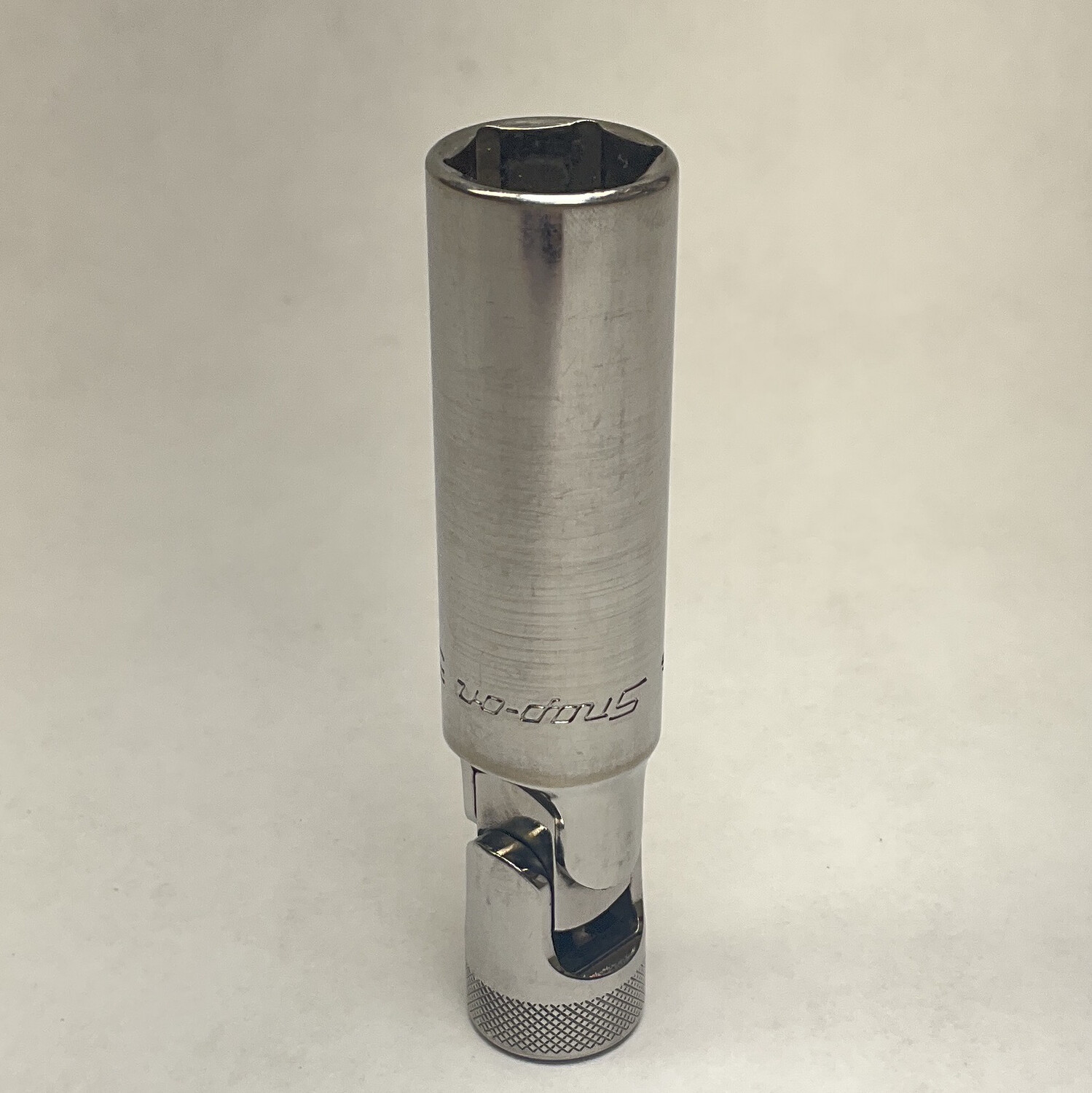 Snap On 3/8" Drive 6-Point SAE 5/8" Flank Drive Universal Spark Plug ...