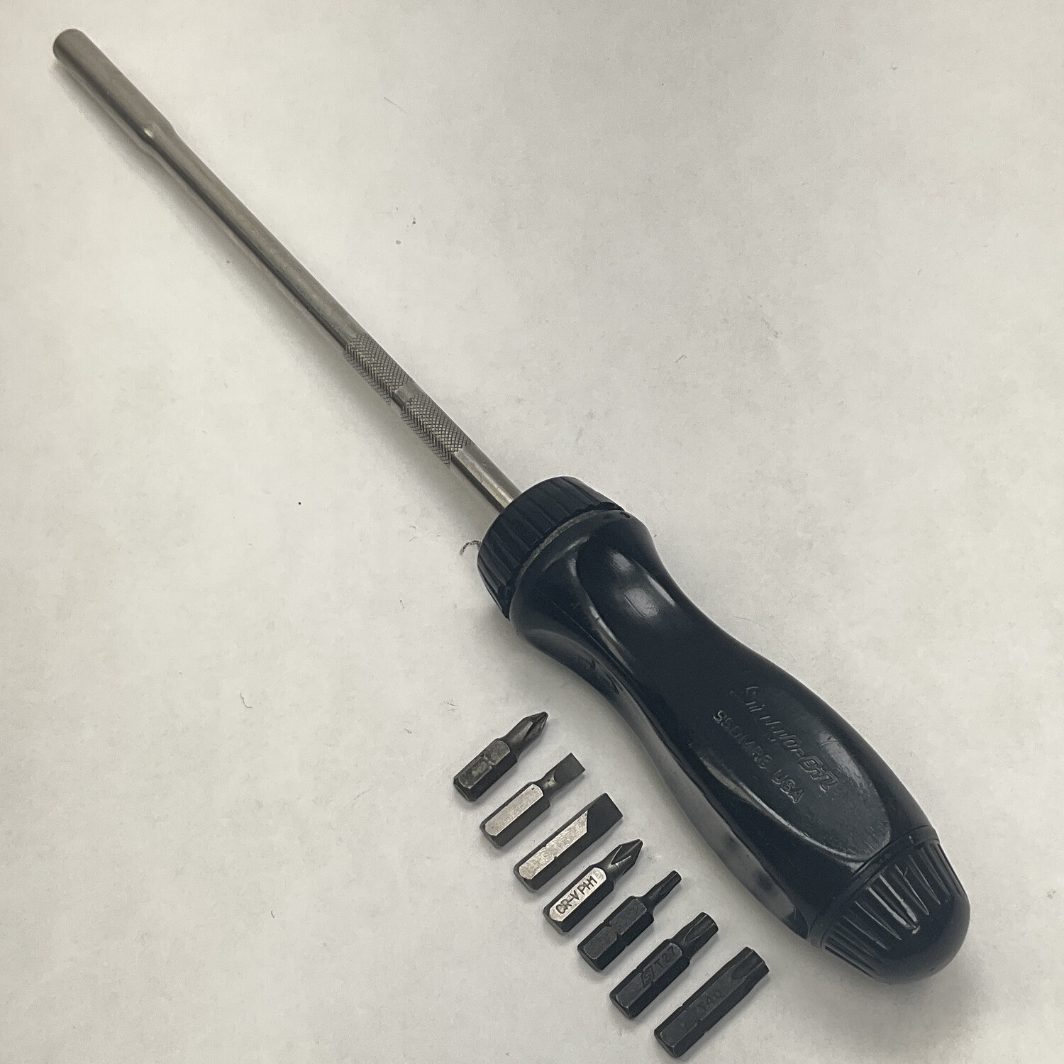 Snap On 12-15/16" Ratcheting Magnetic Long Black Screwdriver, SSDMR8 ...