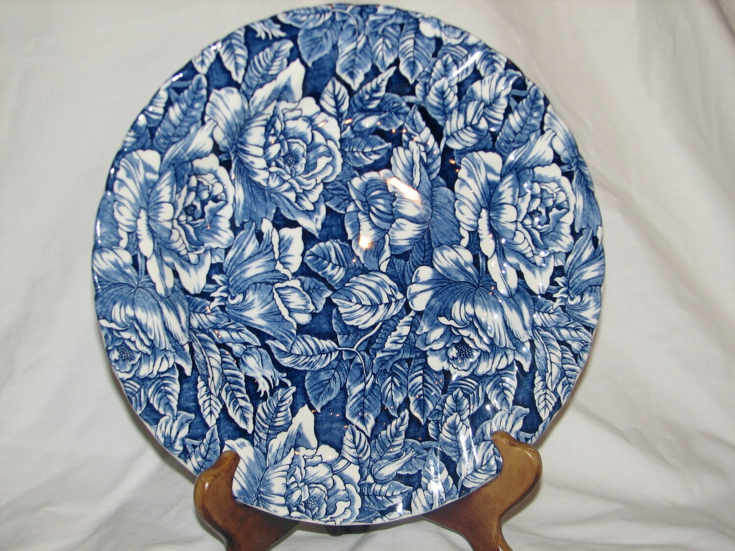 Churchill, "The Georgian Collection" Bermuda Blue, 10.25" Dinner Plate