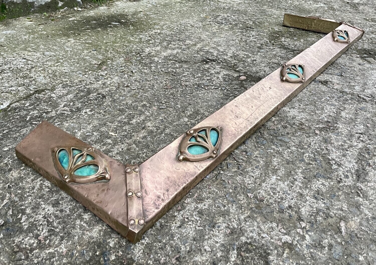 Arts and Crafts Fire Fender with Ruskins