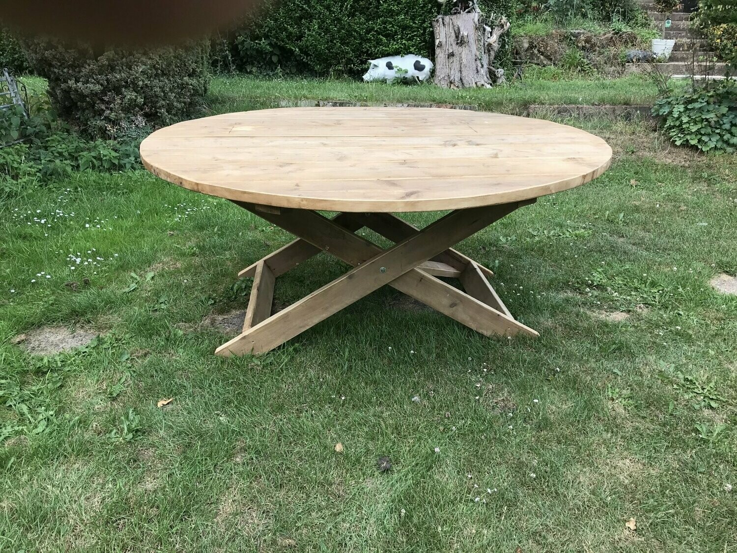 6ft diameter round table with folding collapsible legs for Garden ...