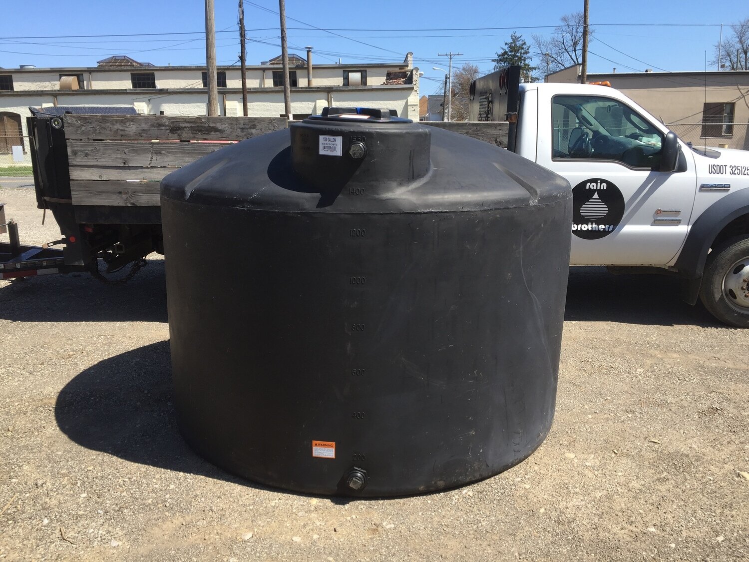 1550-Gallon HDPE Above-Ground Tank Color:BLACK