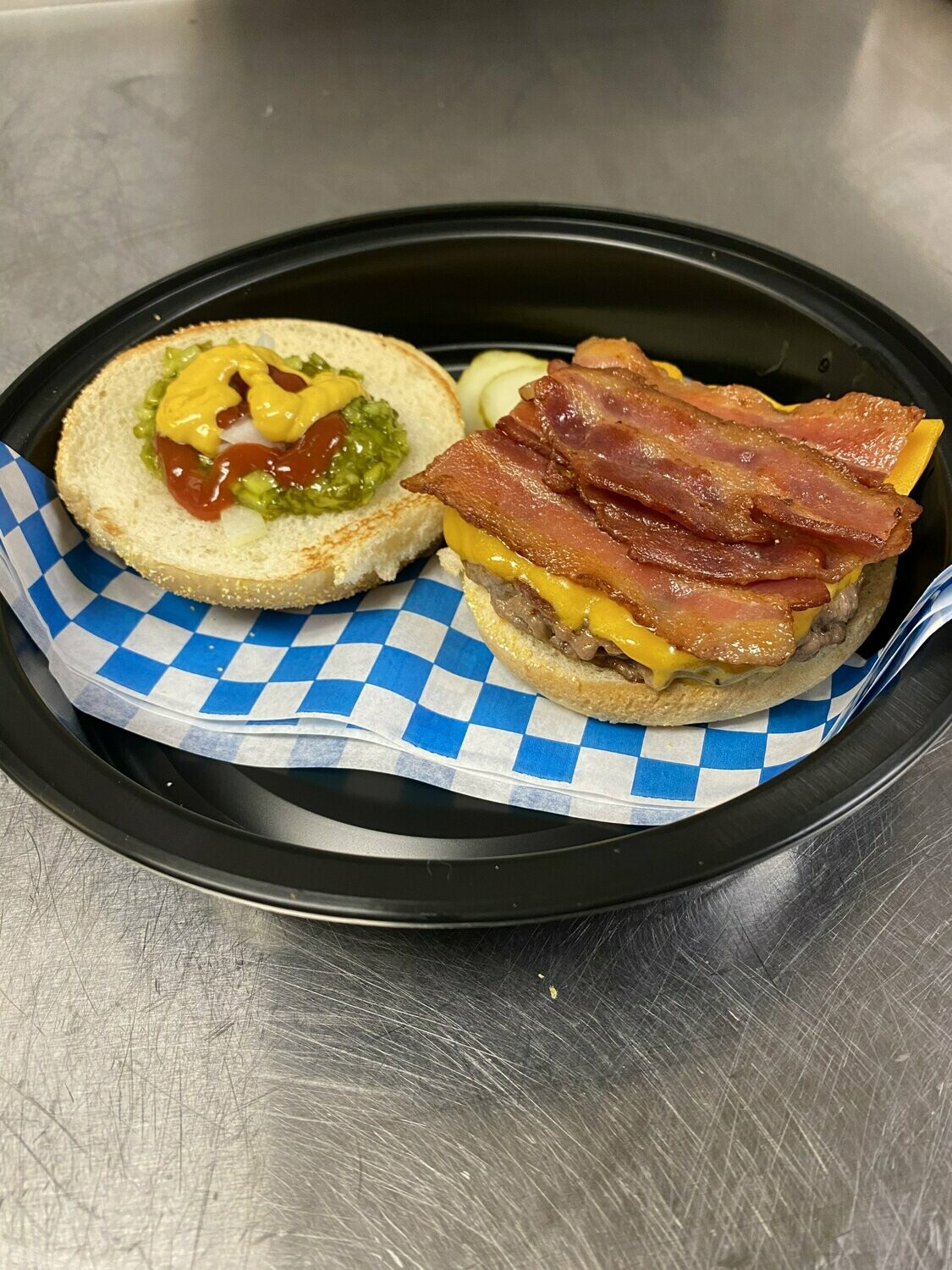 1/4 lb. Banquet burger