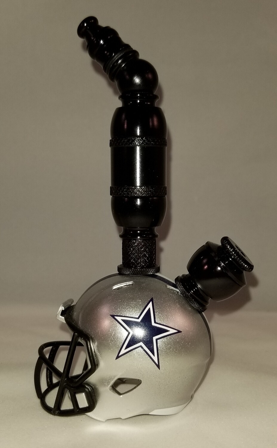DALLAS COWBOYS NFL "BAD ASS" FOOTBALL HELMET SMOKING PIPE Upright