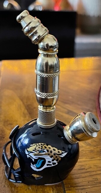 Jacksonville Jaguars NFL Helmet Pipe Upright Design