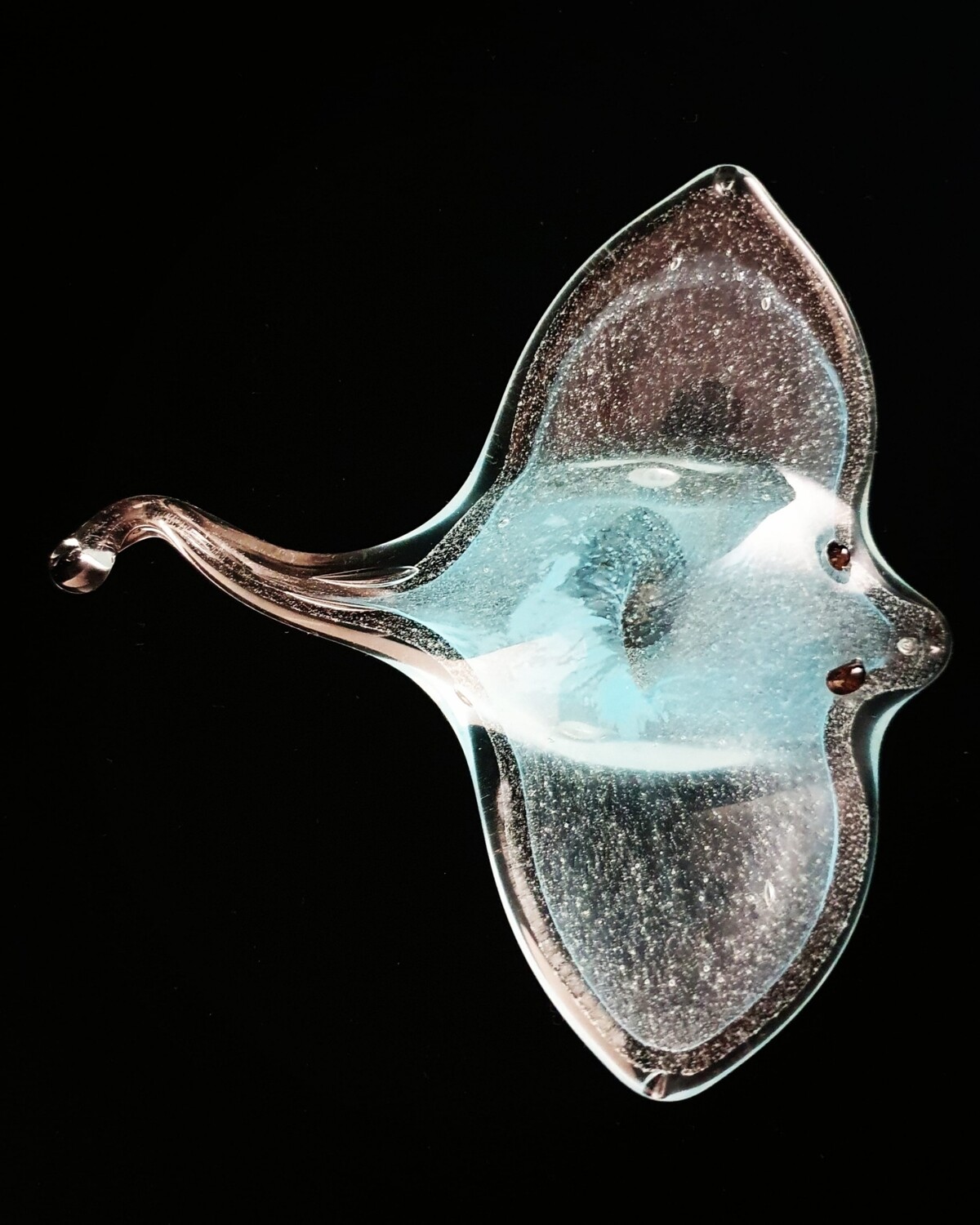 Handmade Glass Stingray Figurine -Glow in the Dark- – Store – Gift of Glass