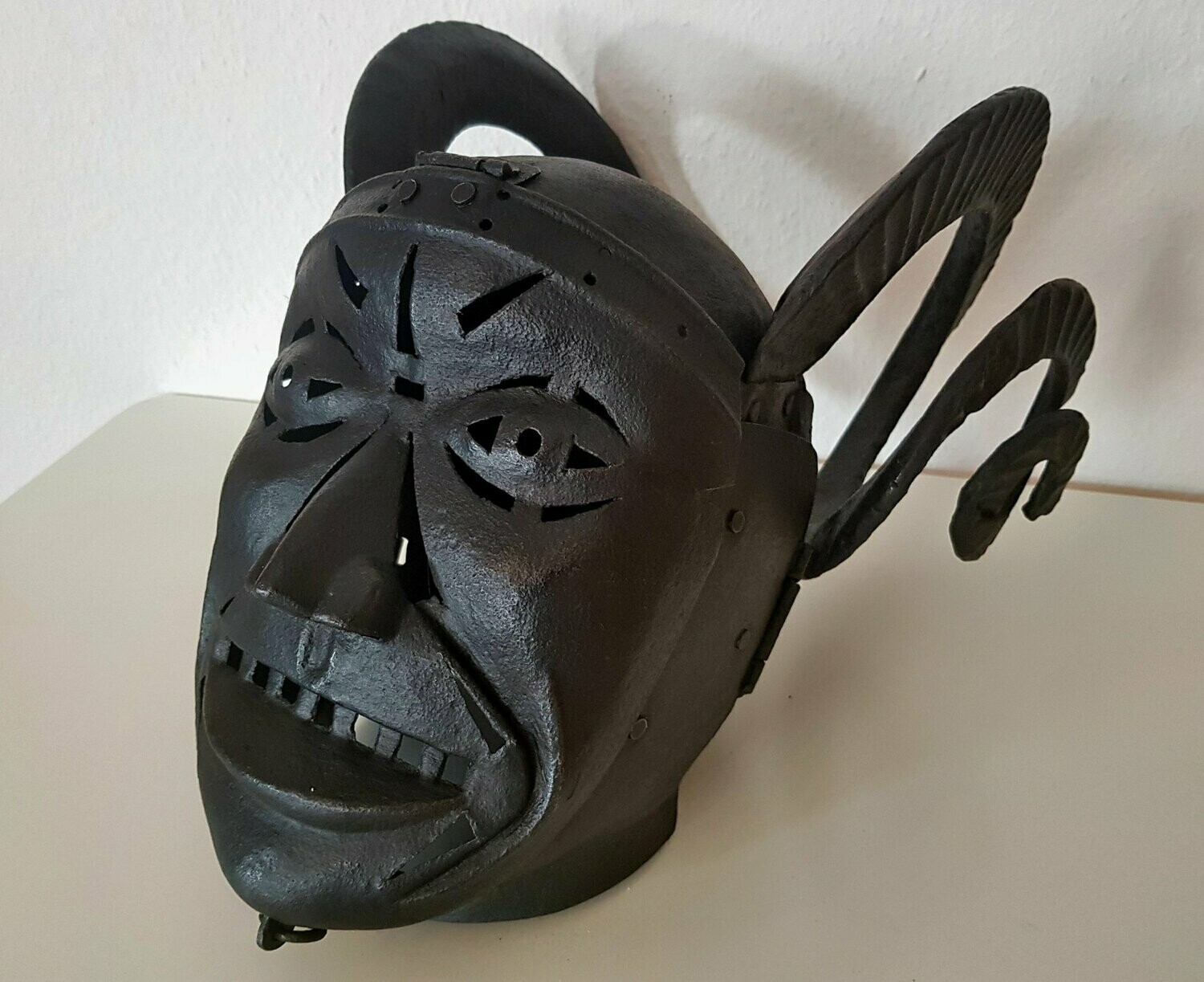 RARE HORNED CURIOUS ANTIQUE WROUGHT IRON MASK OF SHAME or SCOLD'S BRIDLE