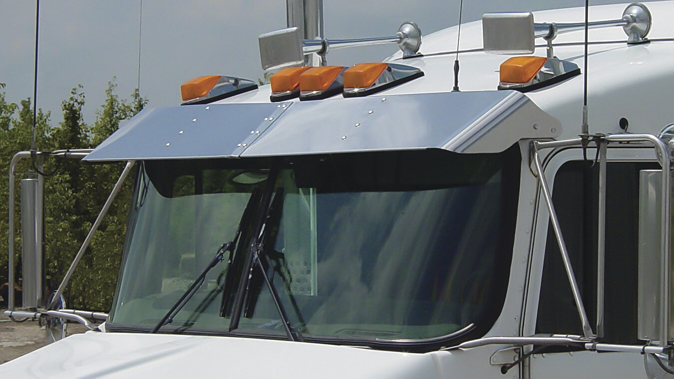 Roadworks Manufacturing 11-1/2" Extended Sun Visor for '99-'05 Kenworth ...