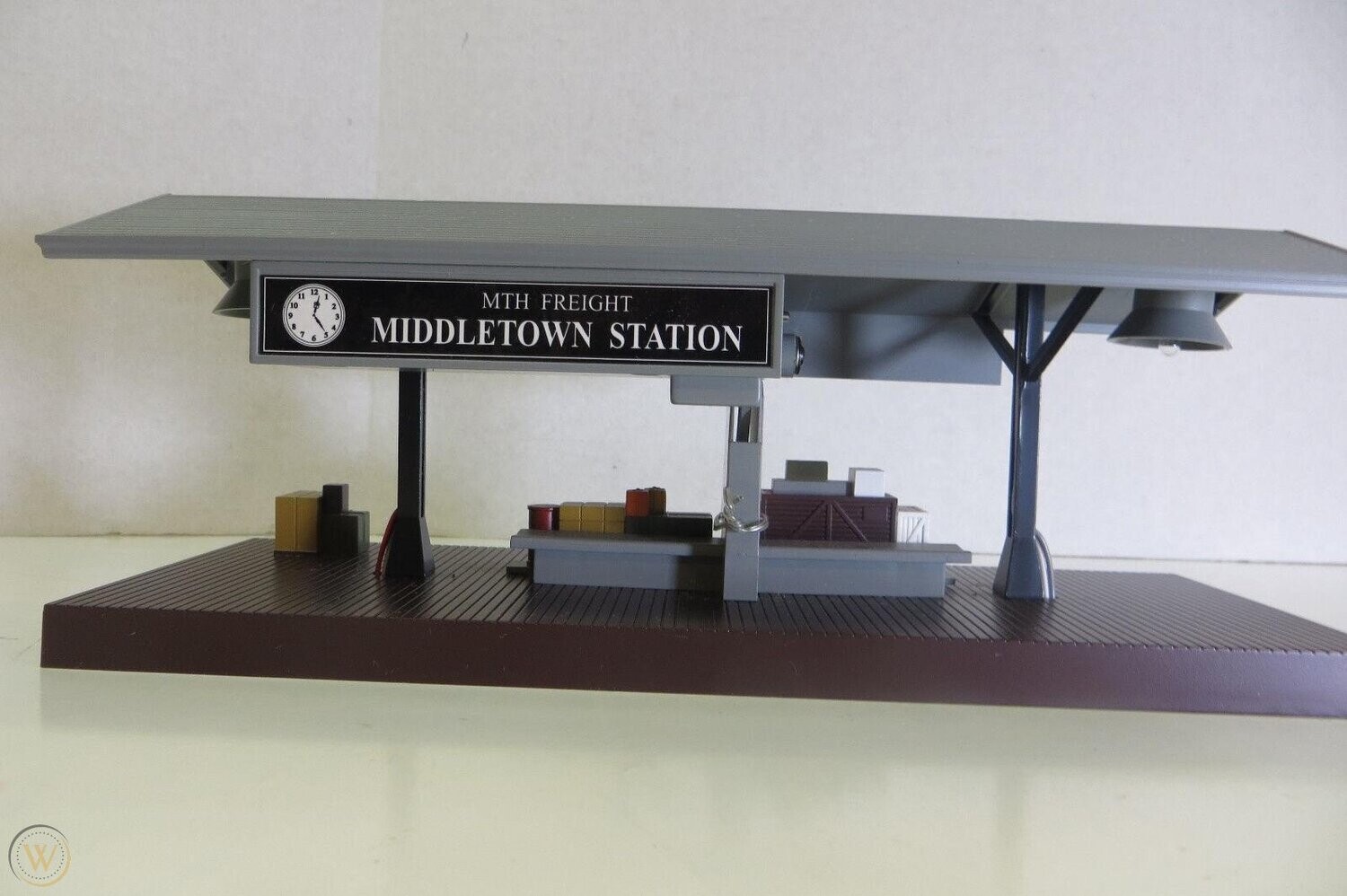 OPERATING FREIGHT STATION (MTH);30-9111