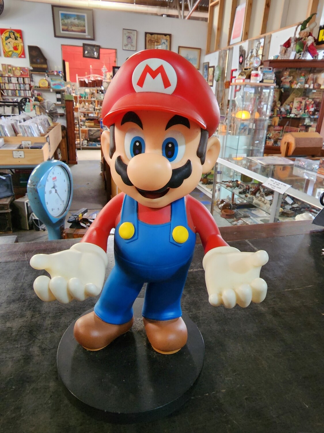 NINTENDO SUPER MARIO 12" DS HOLDER FIGURE - Store - The Funky Pickers ...