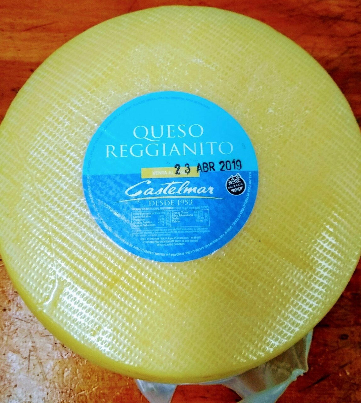 Queso Reggianito Castelmar x 3kg