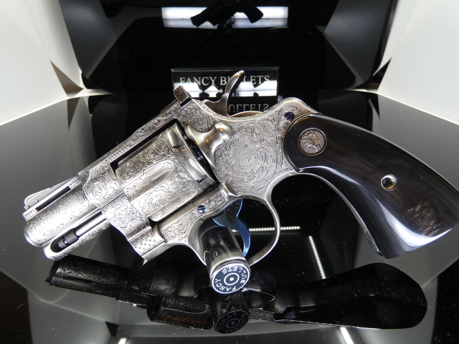 COLT PYTHON VAMPIRE HUNTER MASTER Engraved