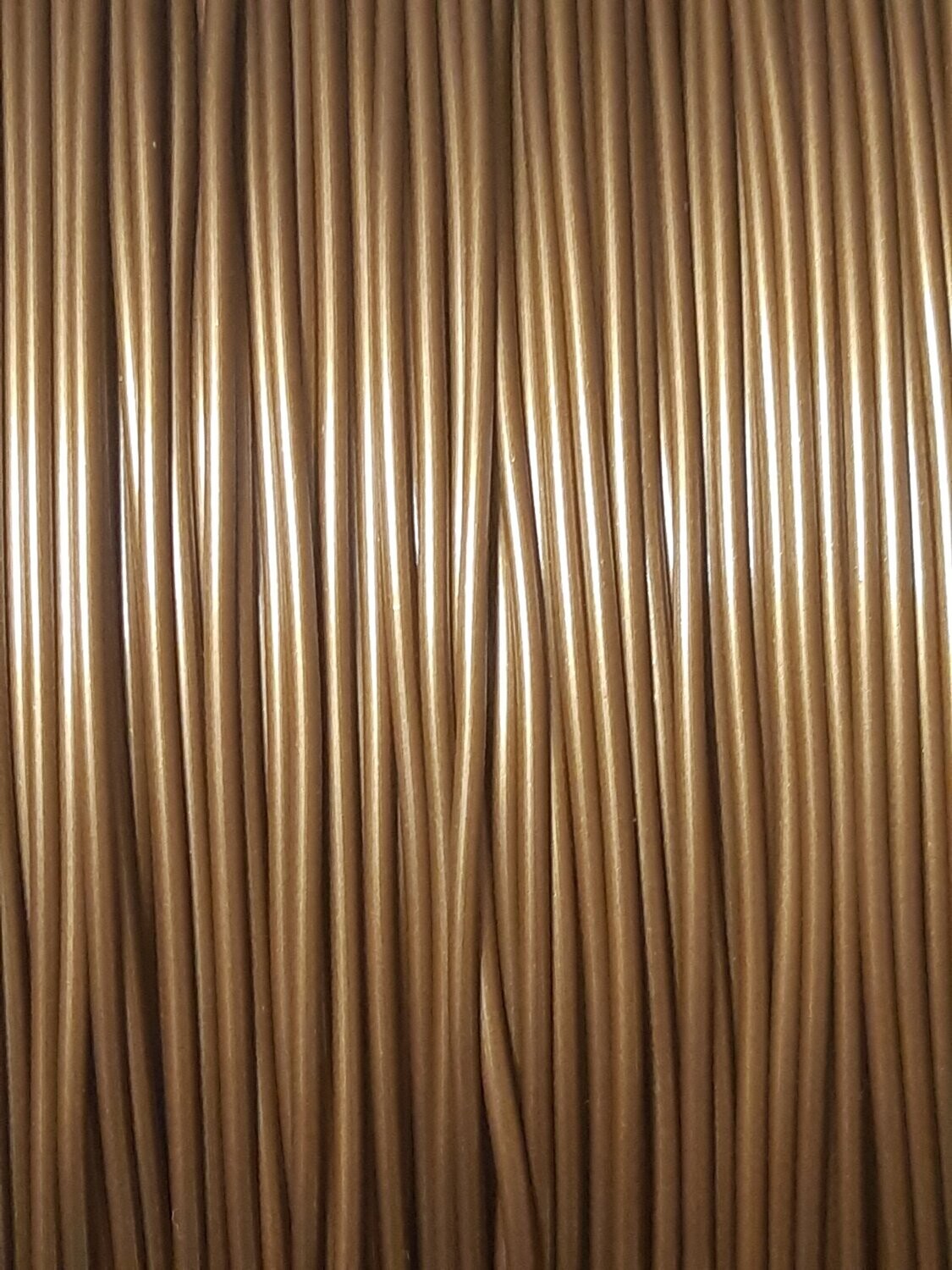 FIL SCOUBIDOU DORE/BRONZE DE 2mm DE DIAMETRE (environ)