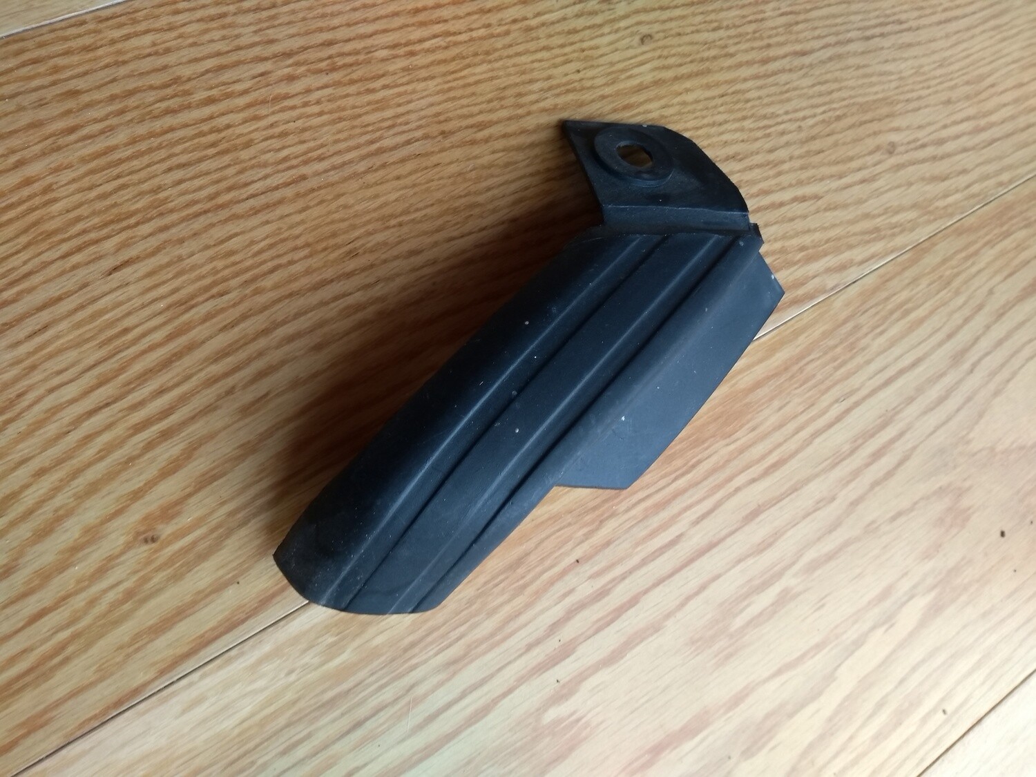 Front Bumper Corner Cap Murena Passenger – Matra Magic – Delivering ...