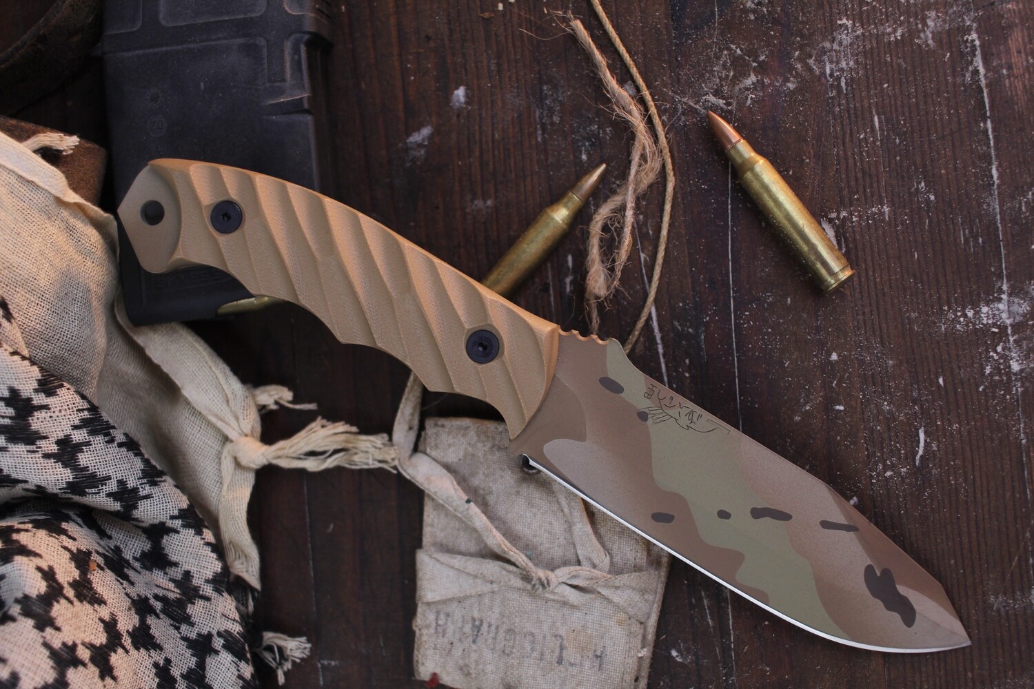 Half Face Blade Disaster Breacher 4.7” Fixed Blade / Coyote Tan G-10 ...