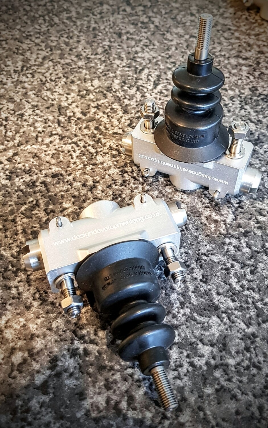 Sankey Trailer Brake Expanders (Pair)