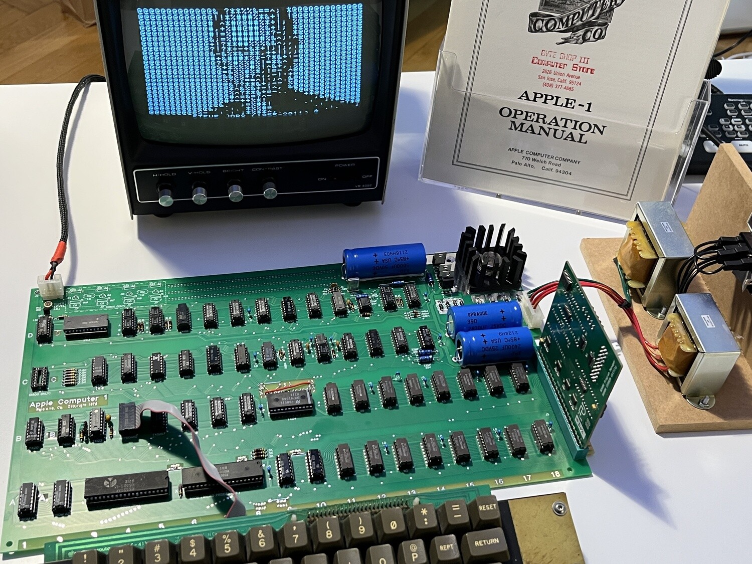 Apple-1 Replica