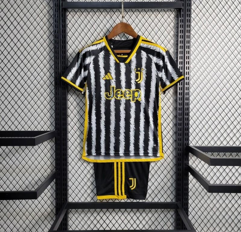 Juventus Kids Home Kit