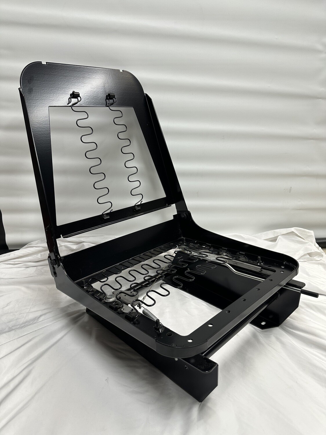 UNIVERSAL / BUCKET SEATS ( NO CENTER SECTION) | Store | Slosh Tubz