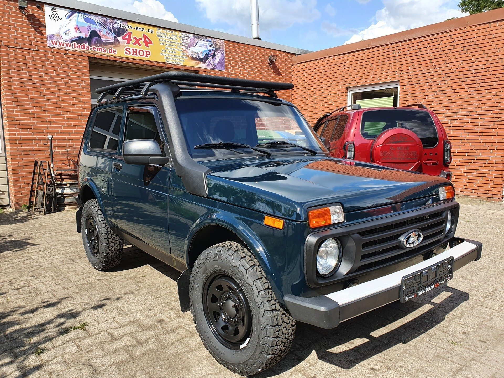 NIVA 4x4 LEGEND
