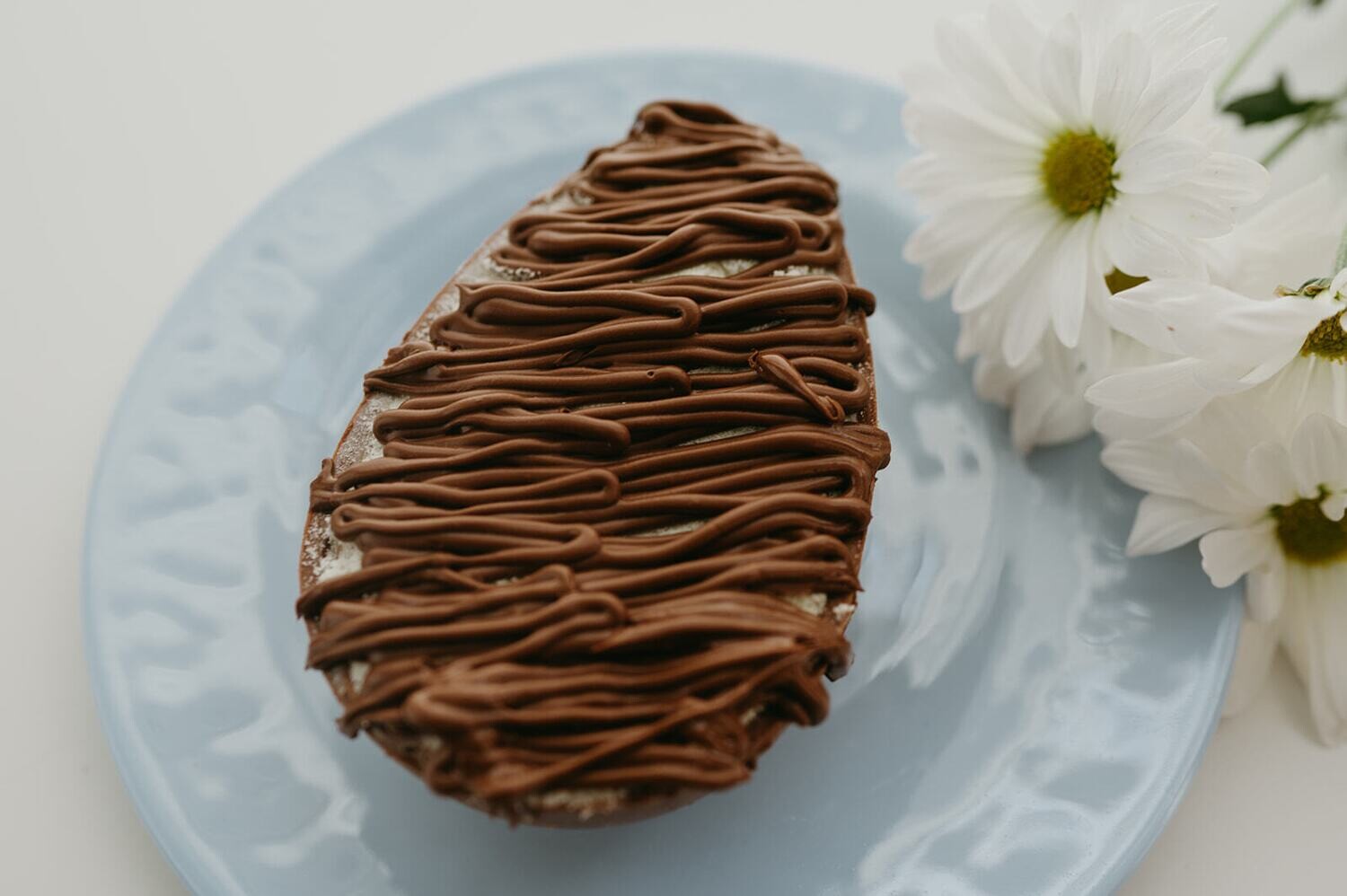 Loaded Easter Egg -Nido & Nutella - Order Online | Gourmet Brigadeiros ...