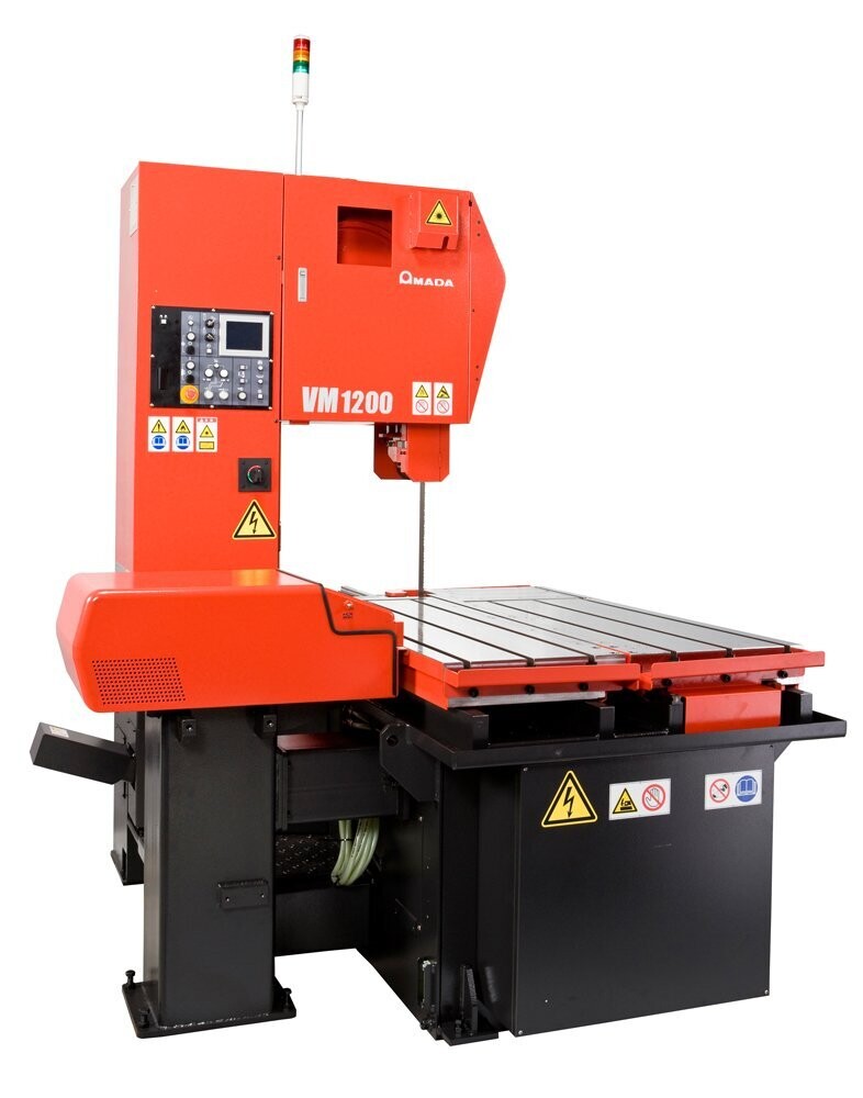 Amada VM2500