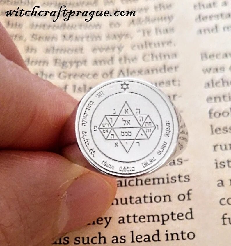 Fifth Pentacle of Jupiter Seal of Solomon ring