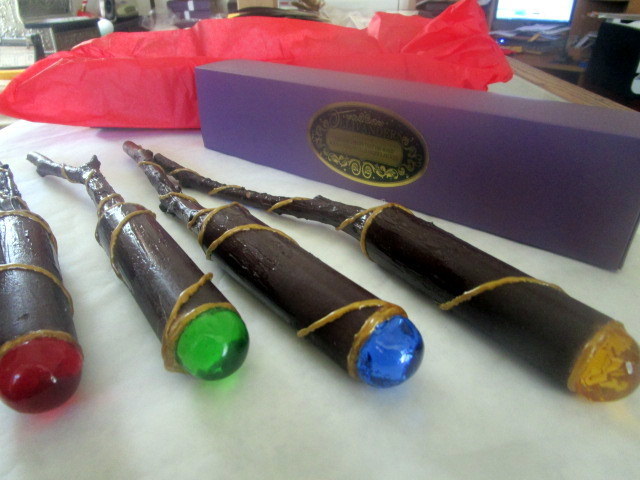 Harry Potter Hogwarts House Wand in 4 Colors – Store – Legendary Letters