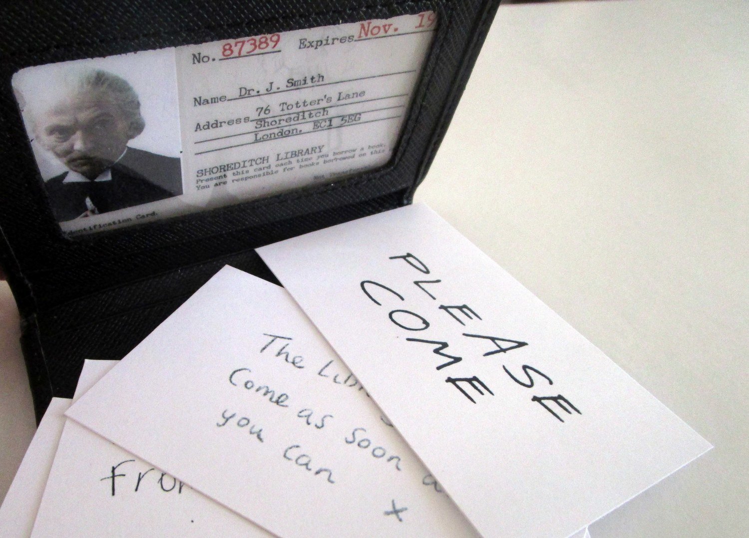 Doctor Who Psychic Paper Wallet – Store – Legendary Letters