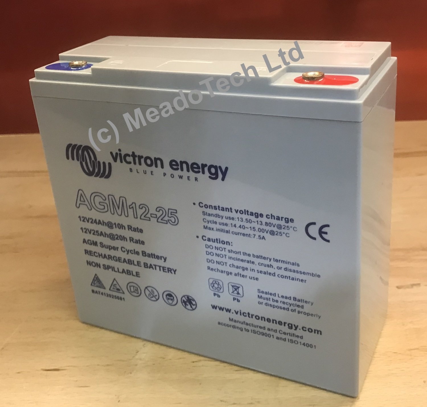 BAT412025081 Victron Energy 12V 25Ah AGM Super Cycle battery M5