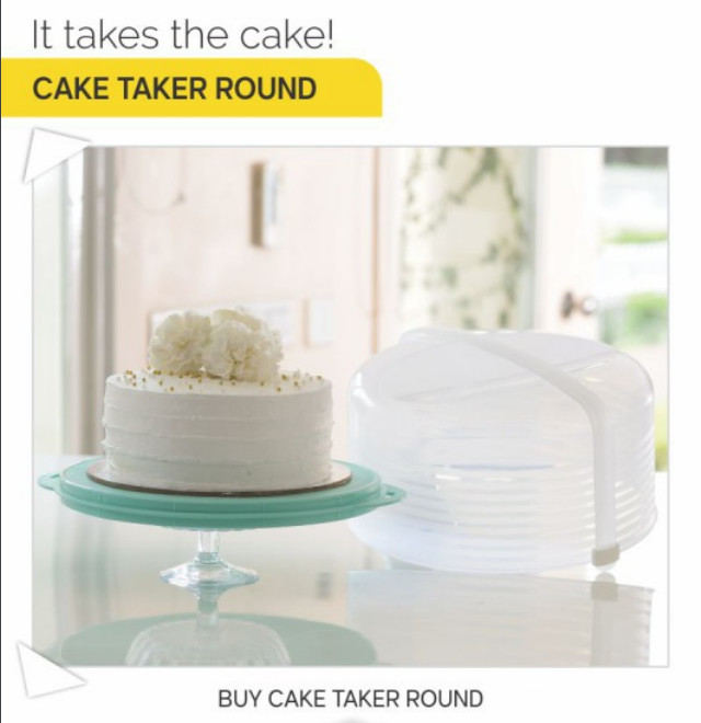 Tupperware Cake Taker Round