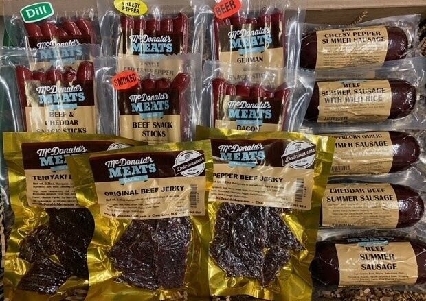 Smokehouse & Jerky Sampler Gift Box