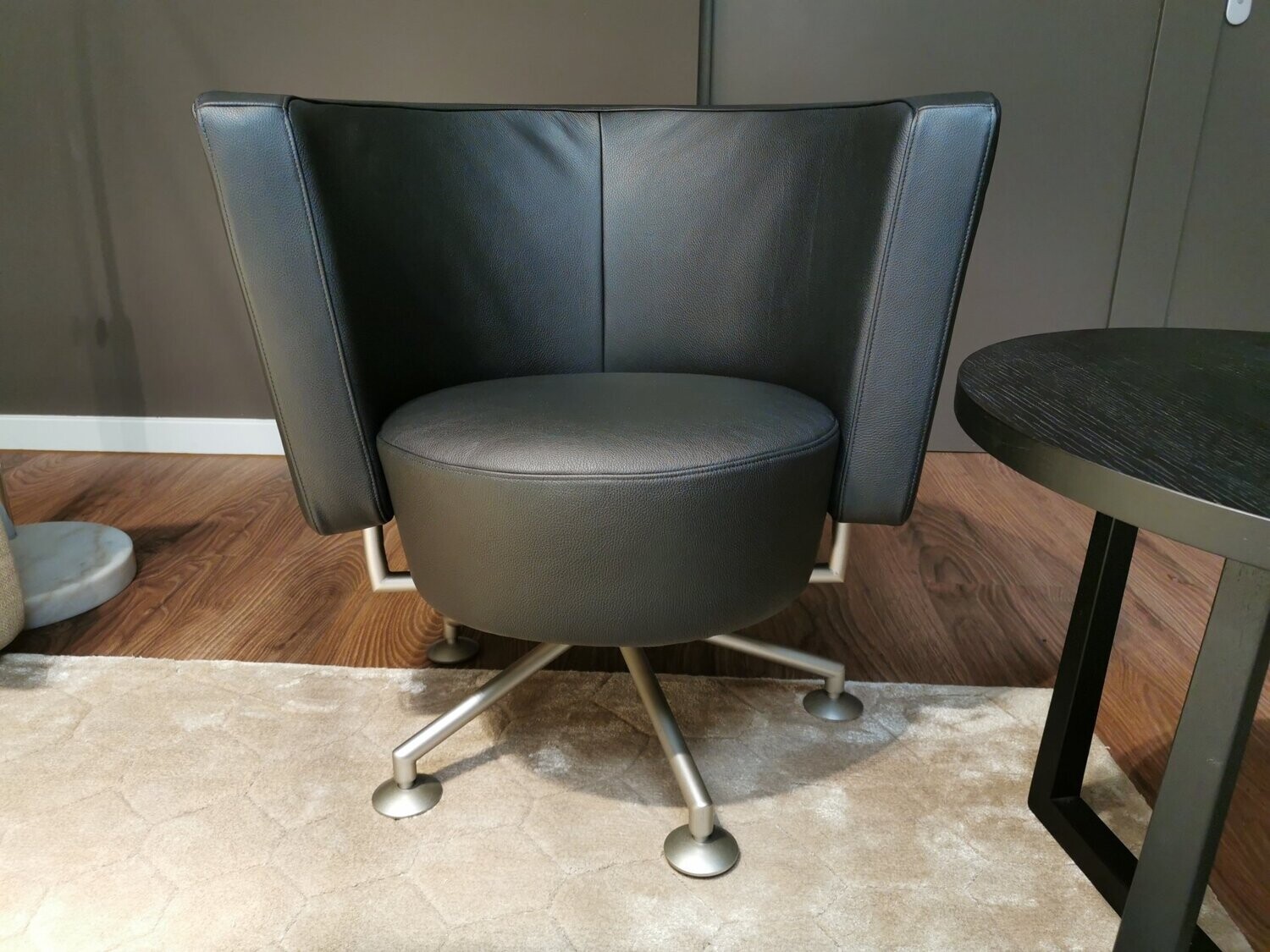 Cor Circo Sessel in Leder Schwarz, Drehbar w.Neu!