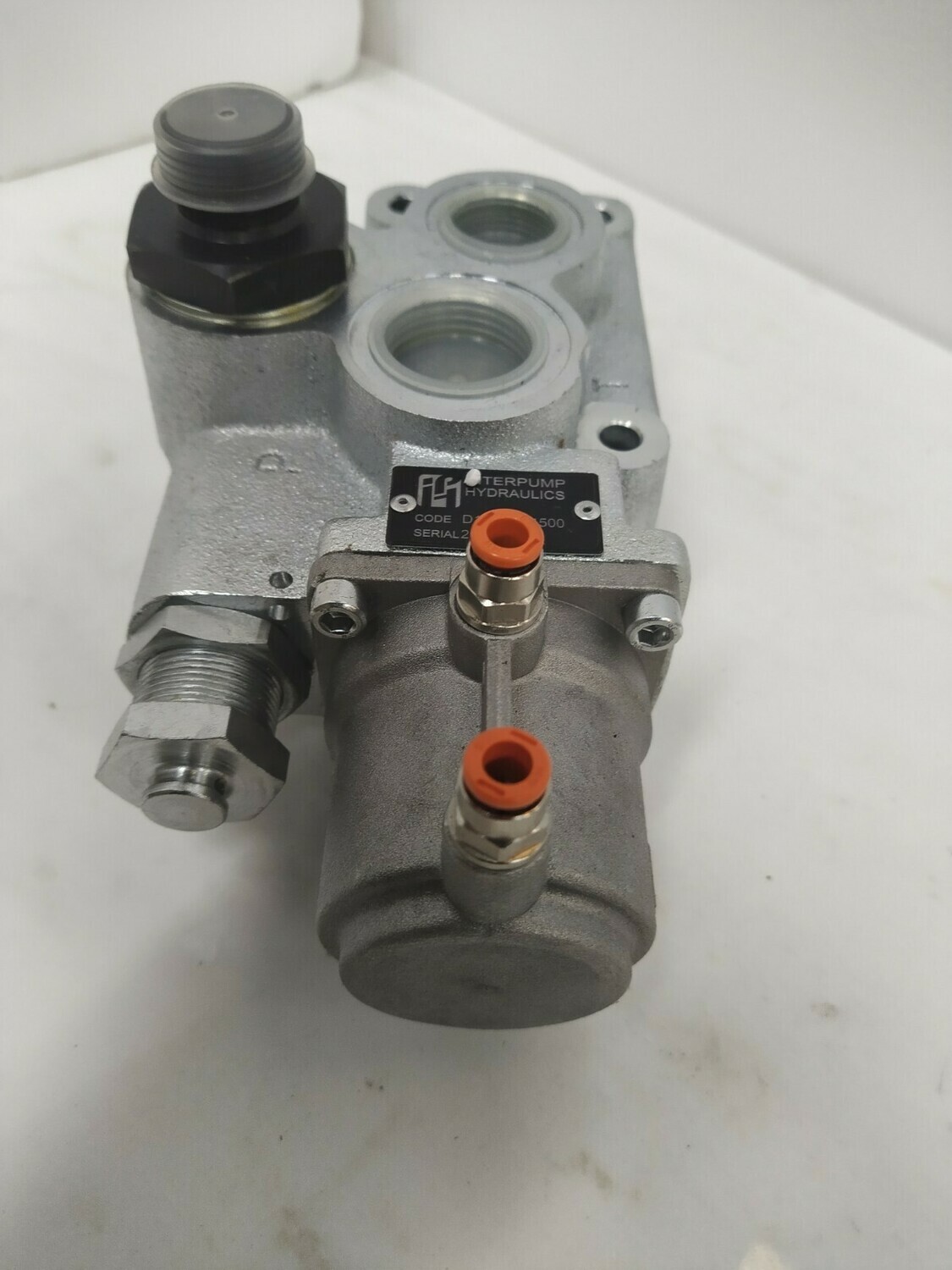 TIPPER VALVE 150 LPM Air operated | Hydraulic Fittings & Repairs Gold ...