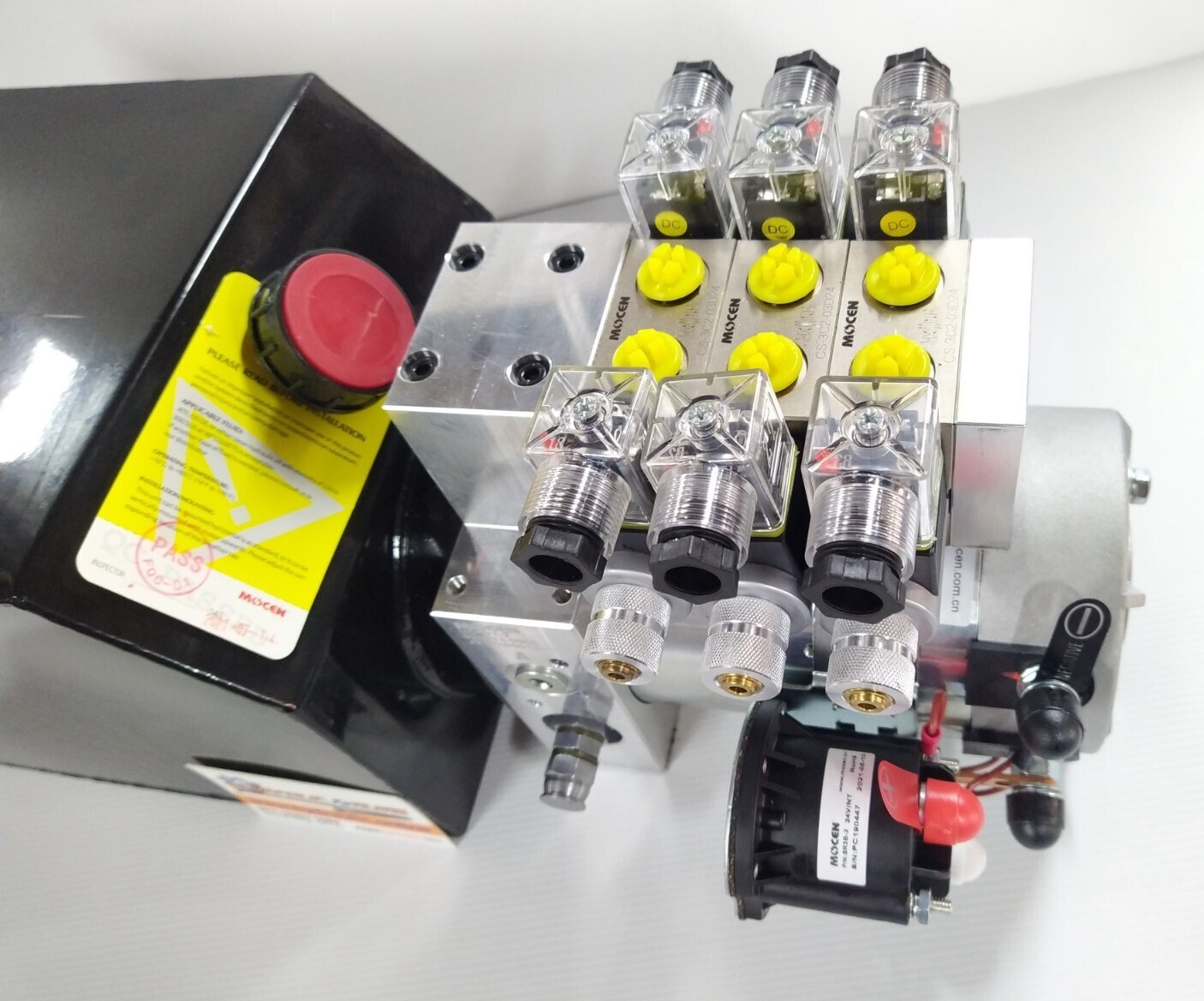 Hydraulic Power Pack Crane Truck 12-24V DC 3 x Dbl Acting 9.0 Lt/Min ...