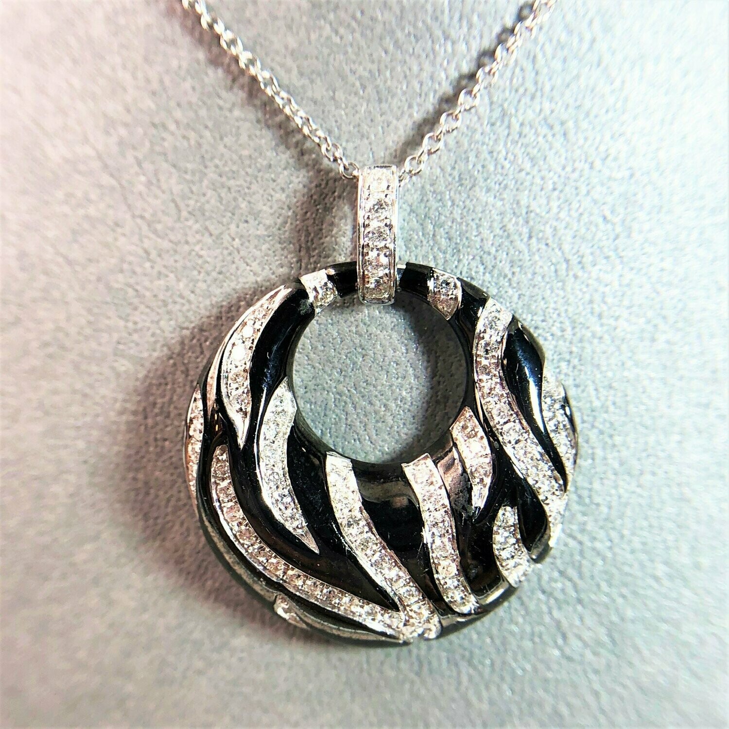 EFFY 4005419 14k White Gold Diamond Animal Print Necklace