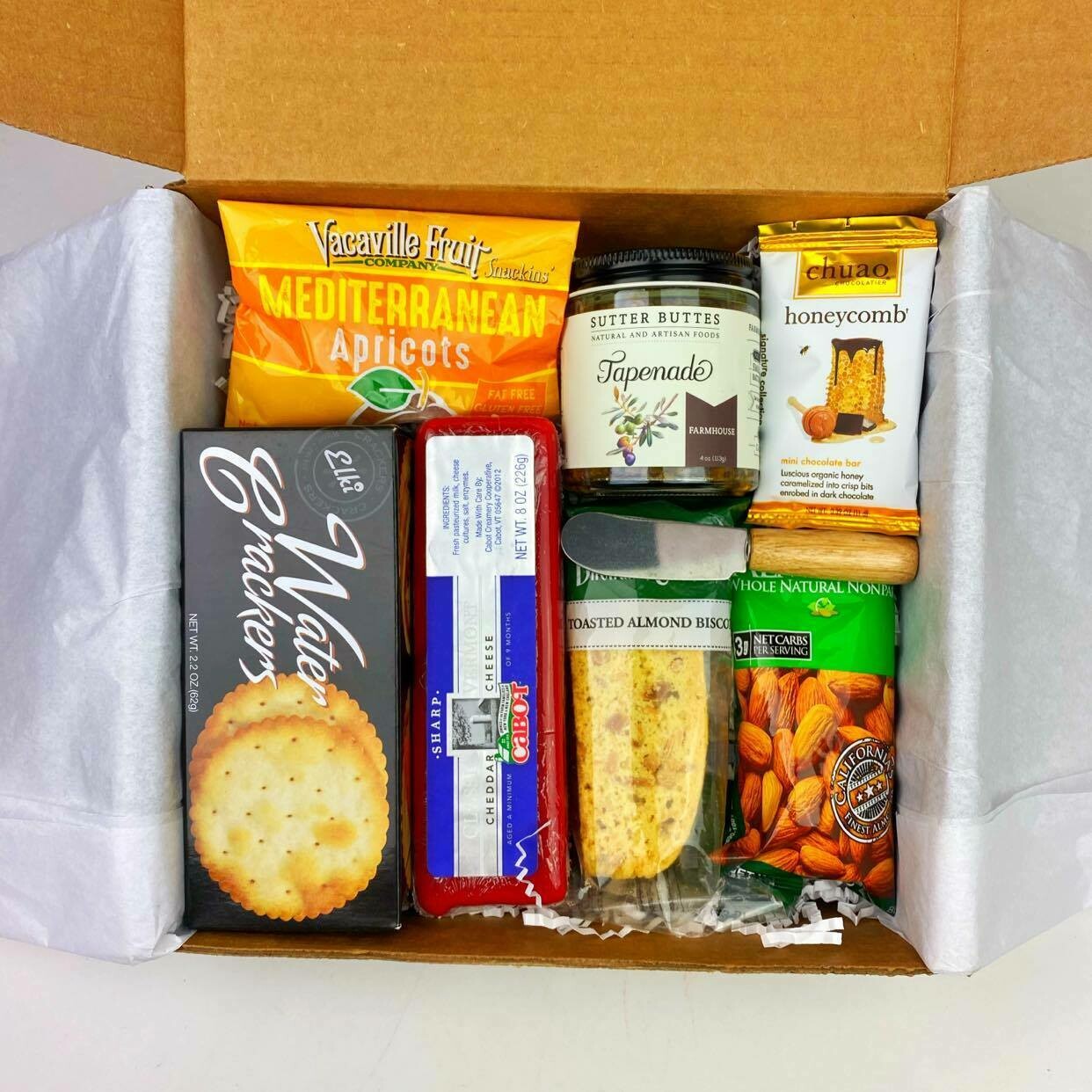 Afternoon Meeting Snack Kit | Fall Gift Basket Ideas - All the Buzz