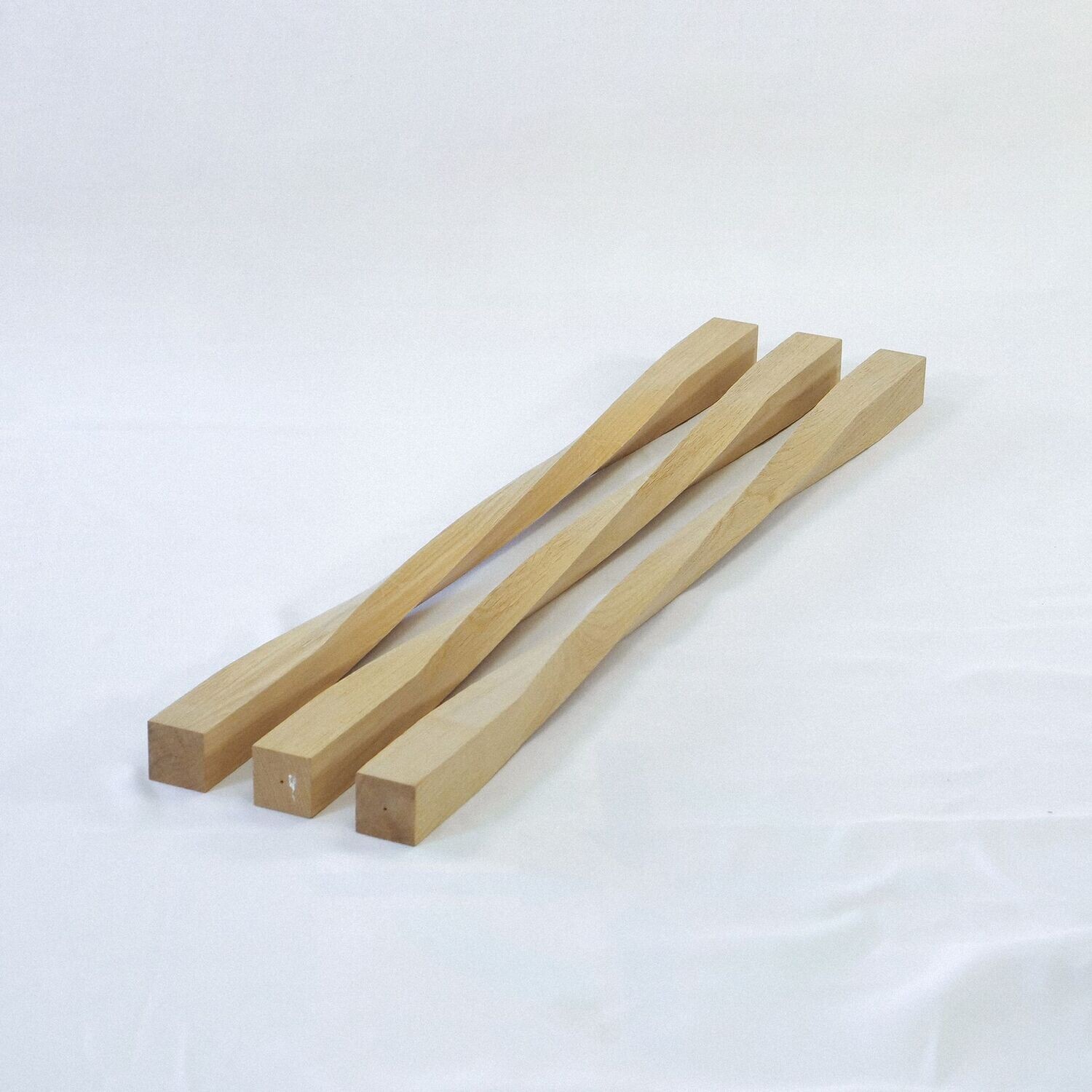 Oak Twist Spindle 41mm