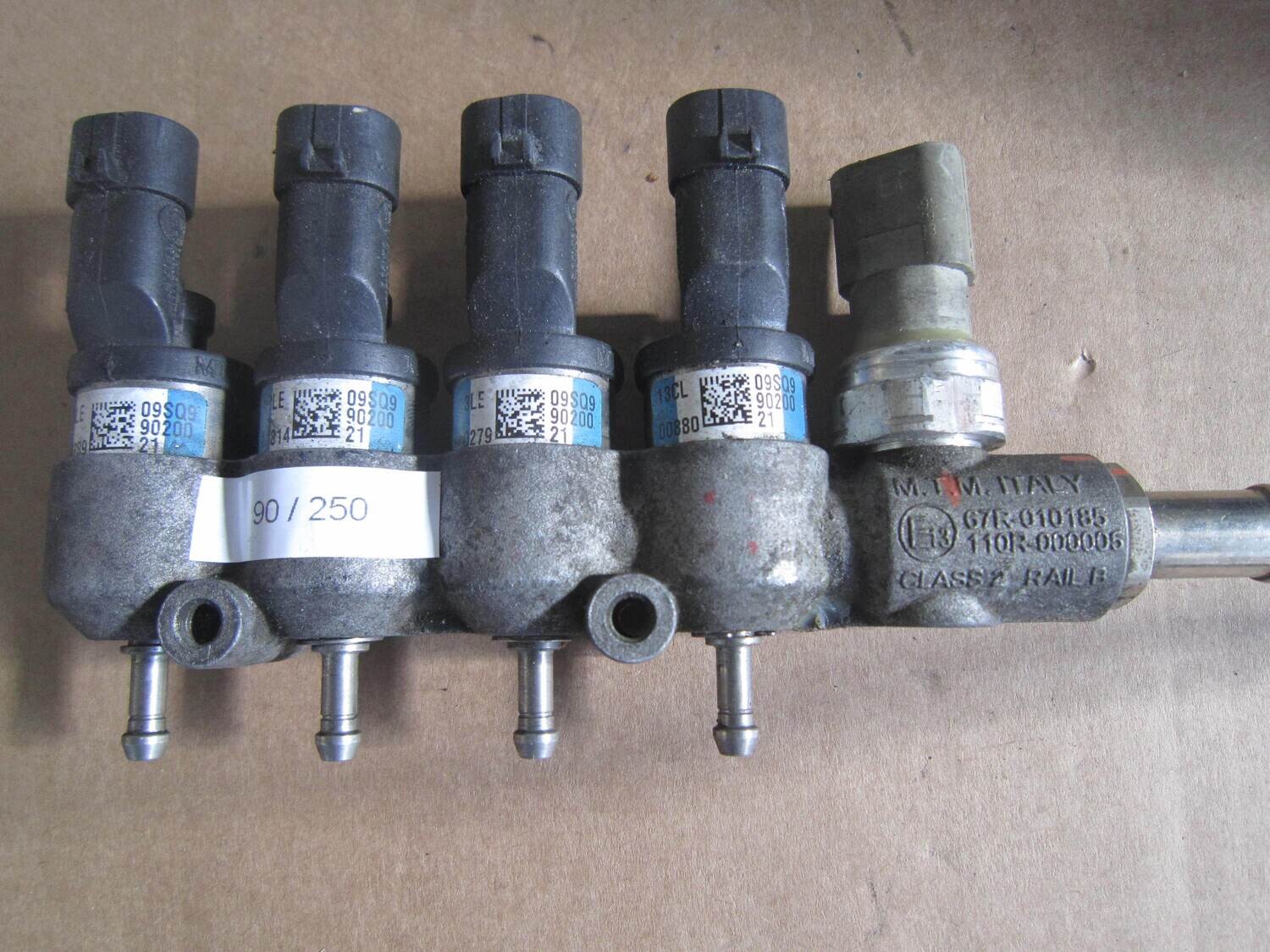 90-250 Rampa Iniettori GPL M.T.M. 110R-000005 RAIL 110R000005RAIL 67R-010185 67R010185 09SQ9 ...