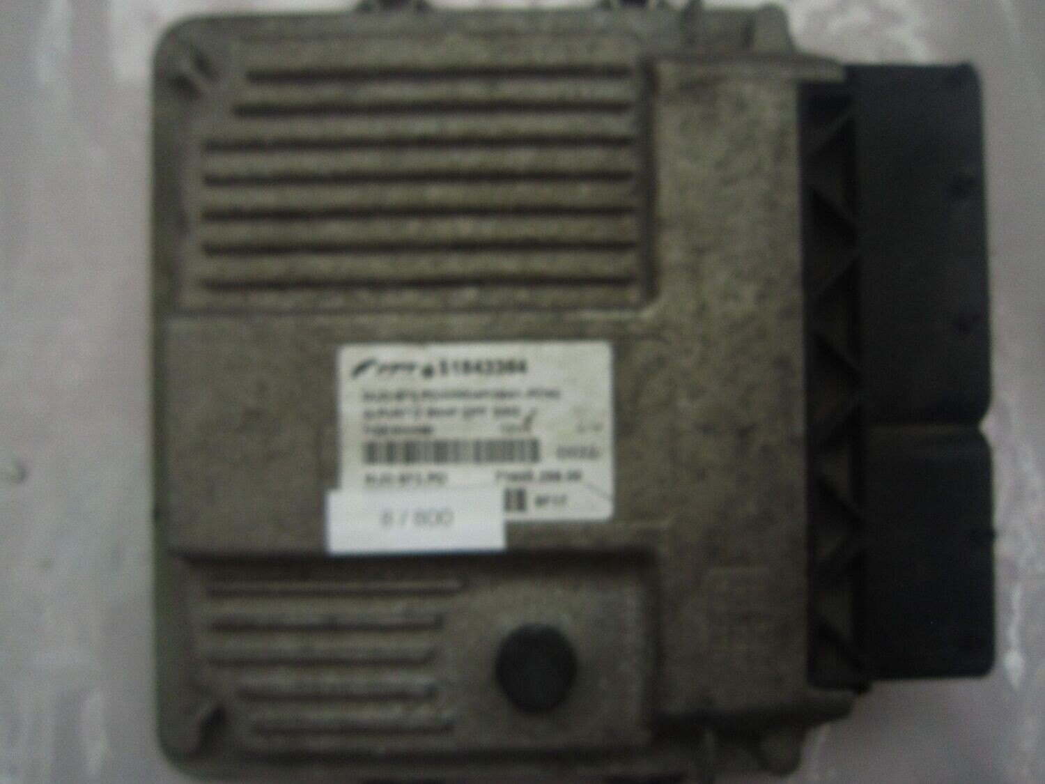 8-800 Centralina Motore Magneti Marelli 51843364 MJD 6F3.PO 71600.258. ...
