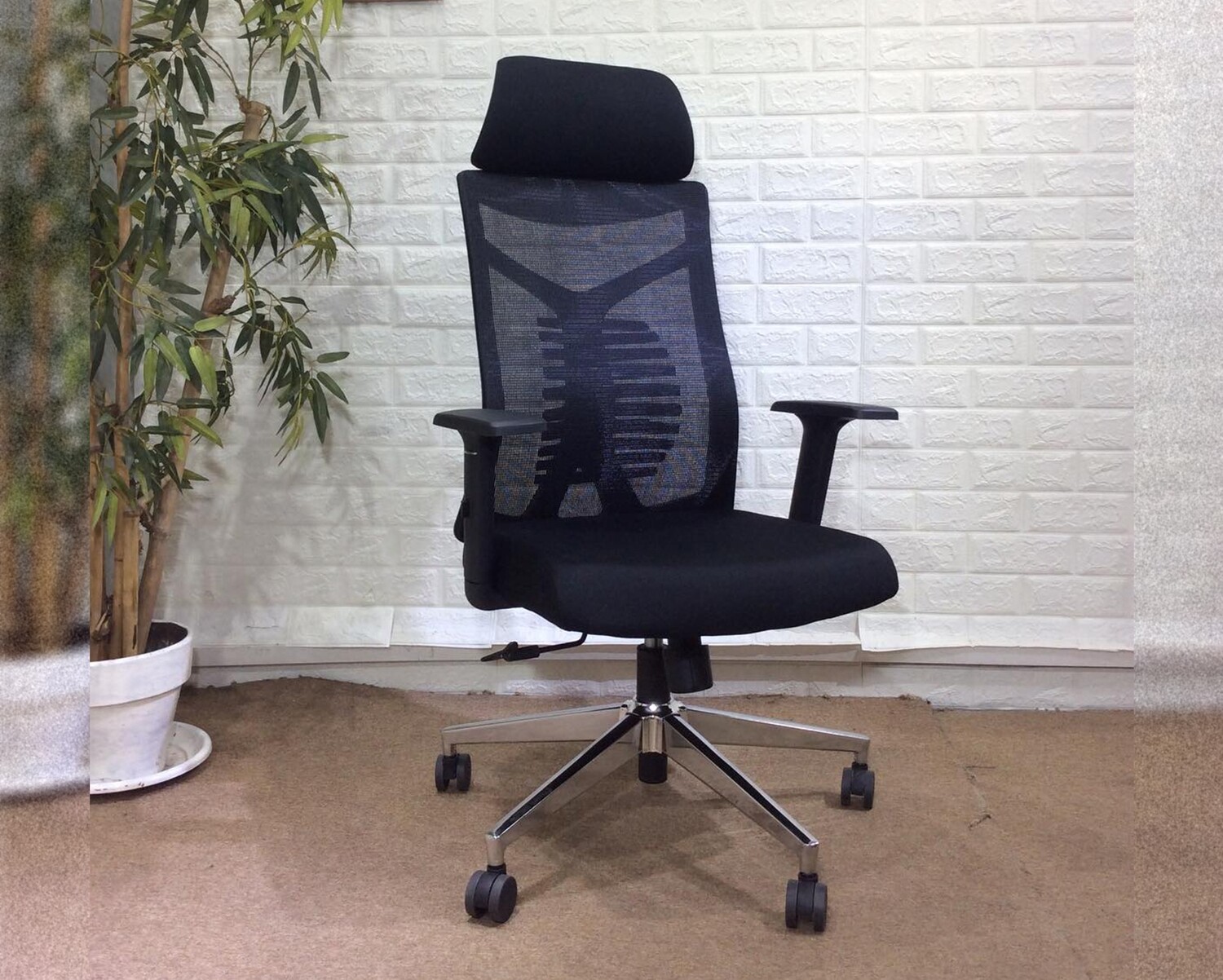 XTM Korean X16 Bionic Spine Support (Black)