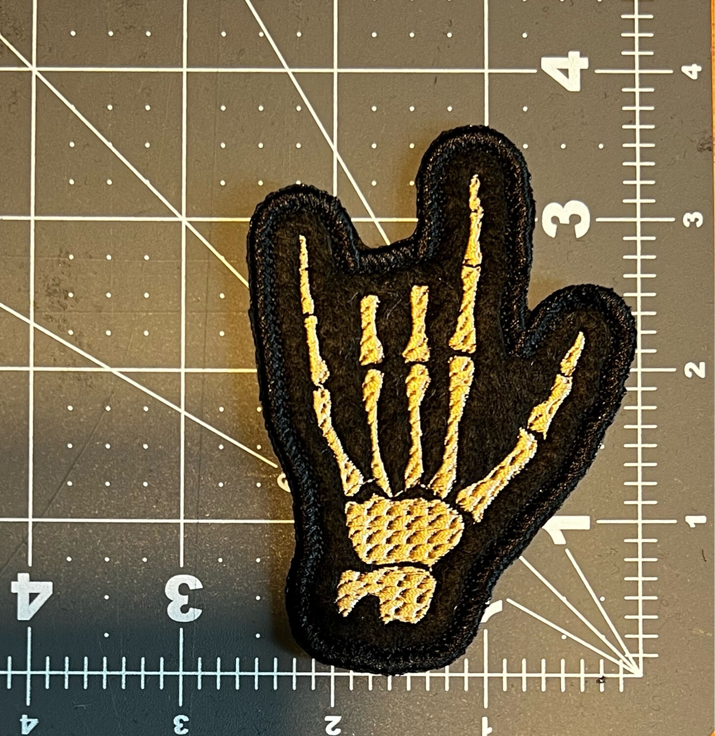 I love you! ASL Skeleton Hand Sign