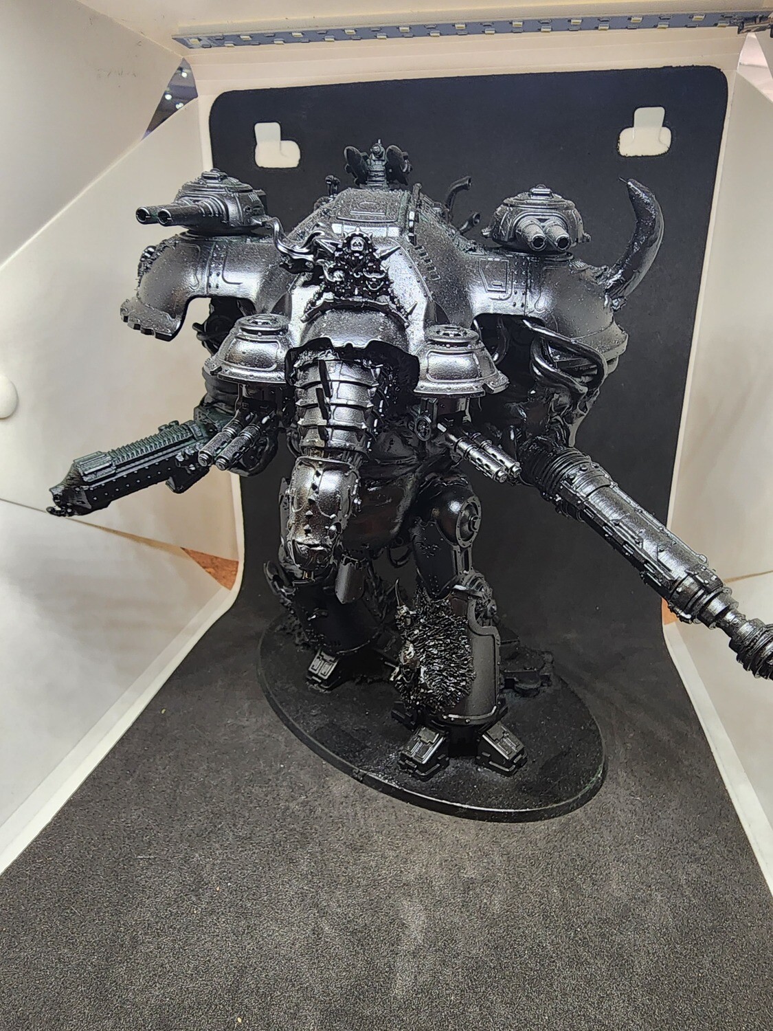 Used Warhammer Chaos Knight Tyrant w/ conversions