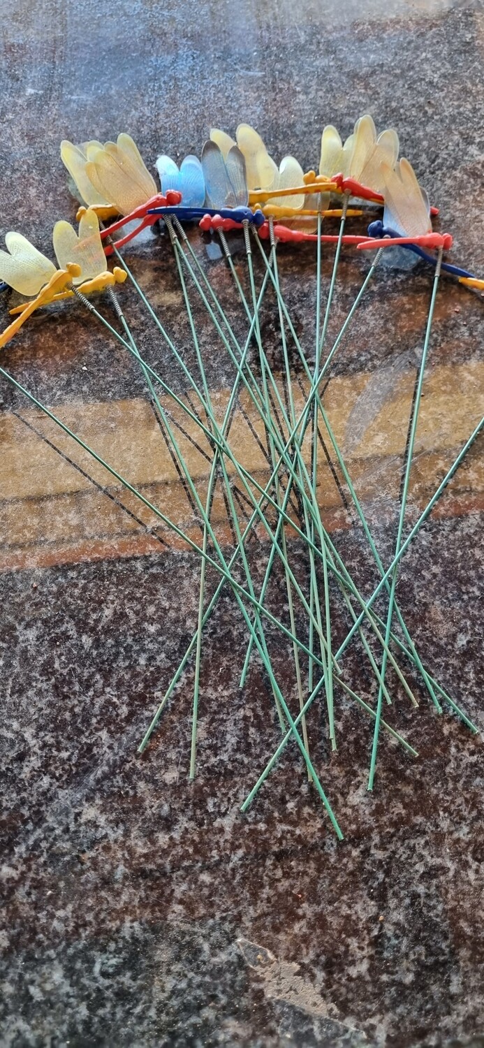 Dragonflies small.30cm