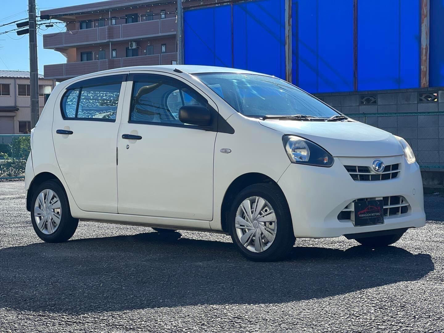Daihatsu Mira eiS ECO IDLE