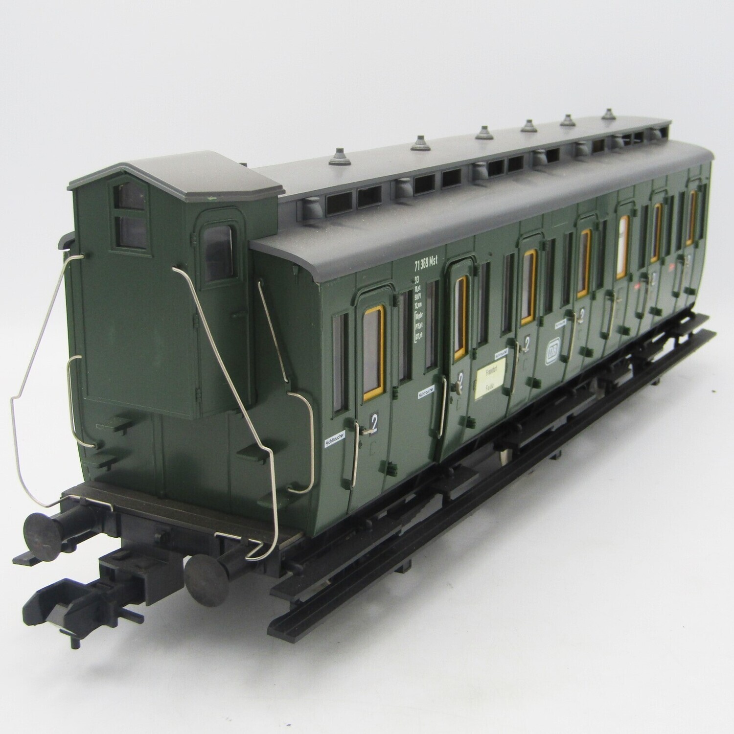 Marklin Gauge 1 Passenger coach wagon #5804