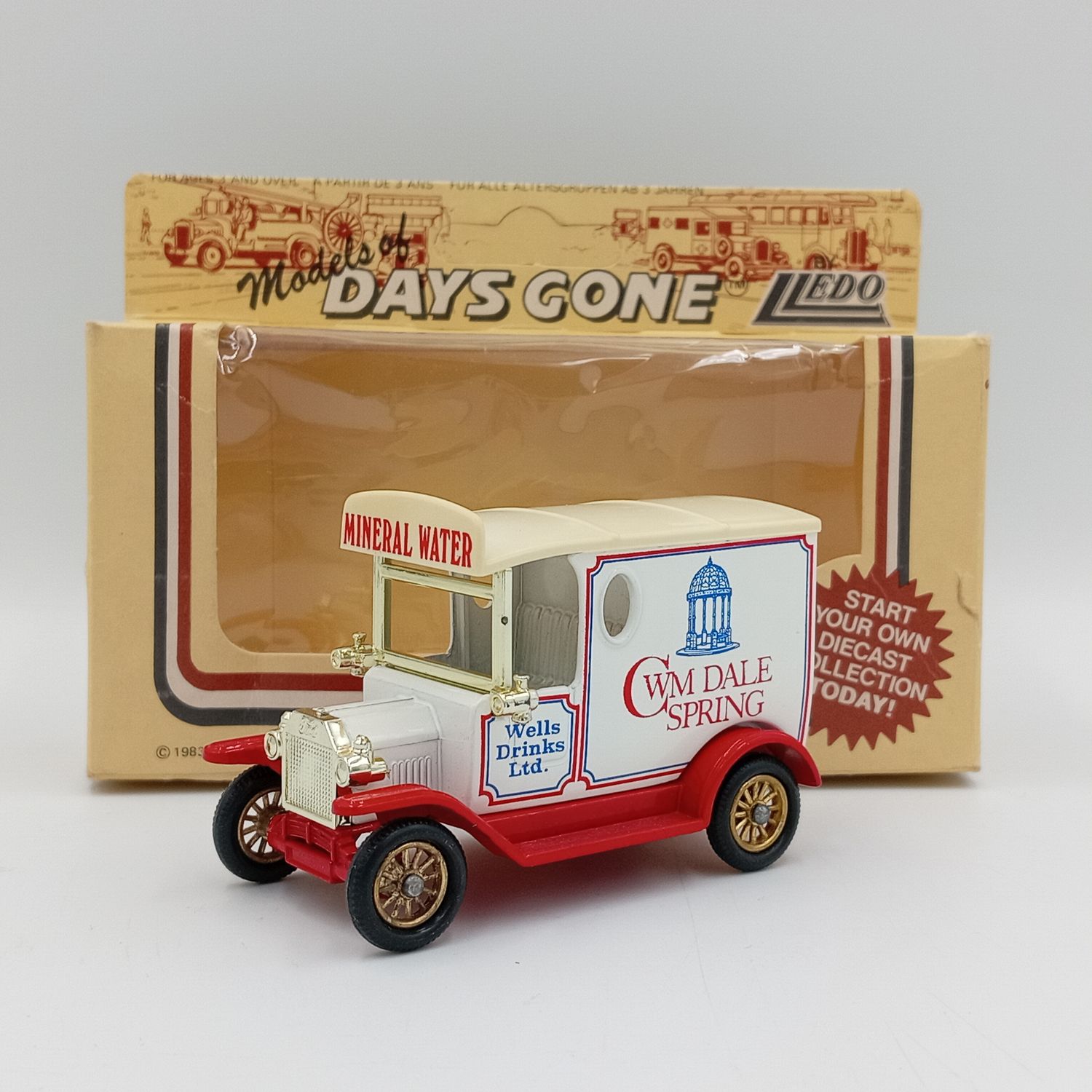 Lledo Ford Model T CWM Dale Springs Wells drinks Ltd model car in box