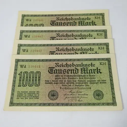Lot of 4 German Reichs bank notes - 1000 Mark issued 1922 with ...